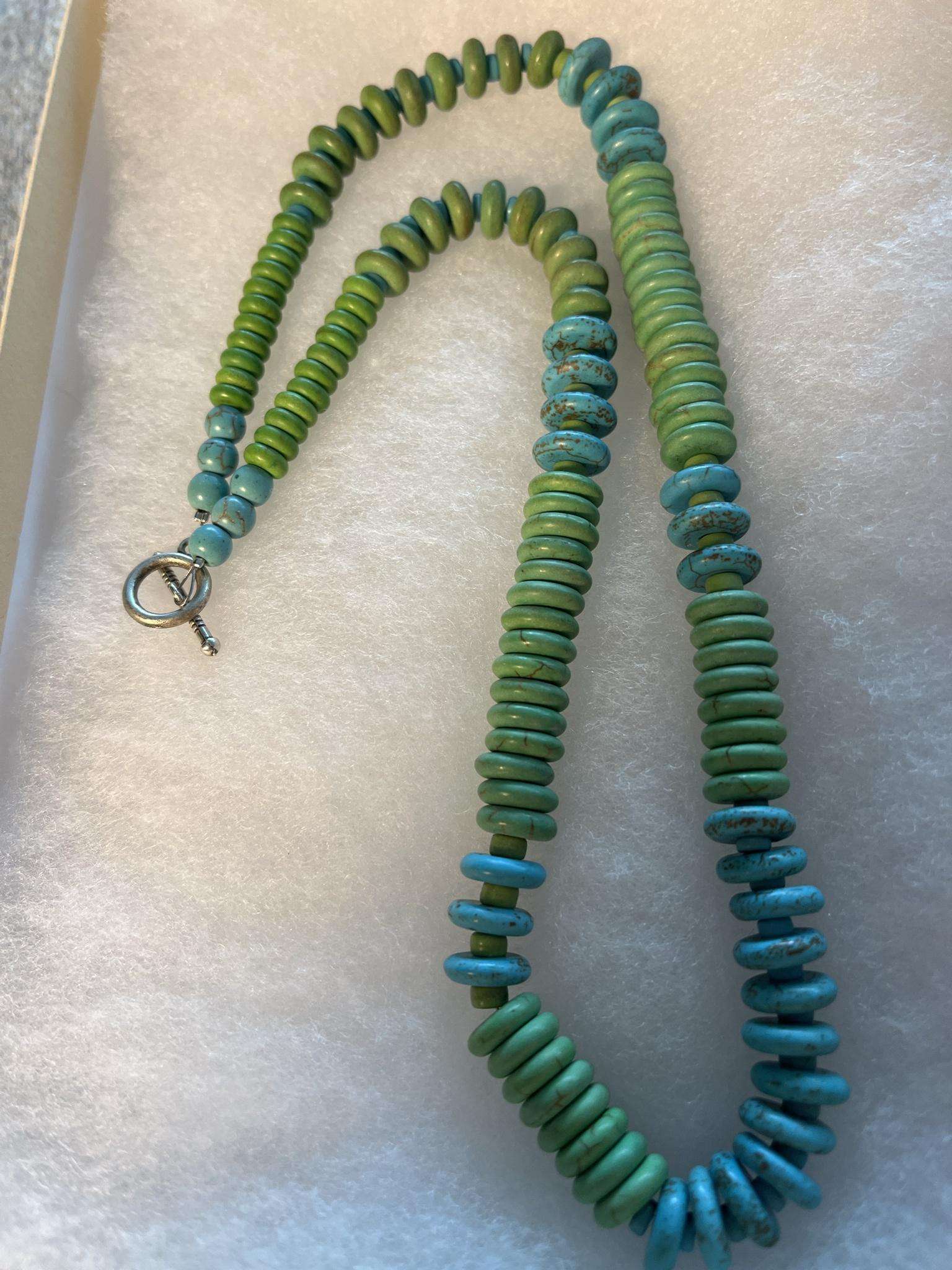 Native American Gaspeite and Turquoise color Howlite Disc Necklace ...